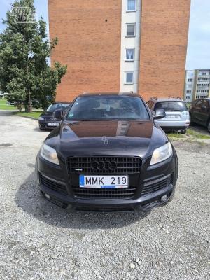 Black Audi Q7 2008 in Siauliai, with an engine capacity of 4.20 L and mileage of 271 thousand km for 8000 €, photo 4 on AUTOMOTO.COM.LV
