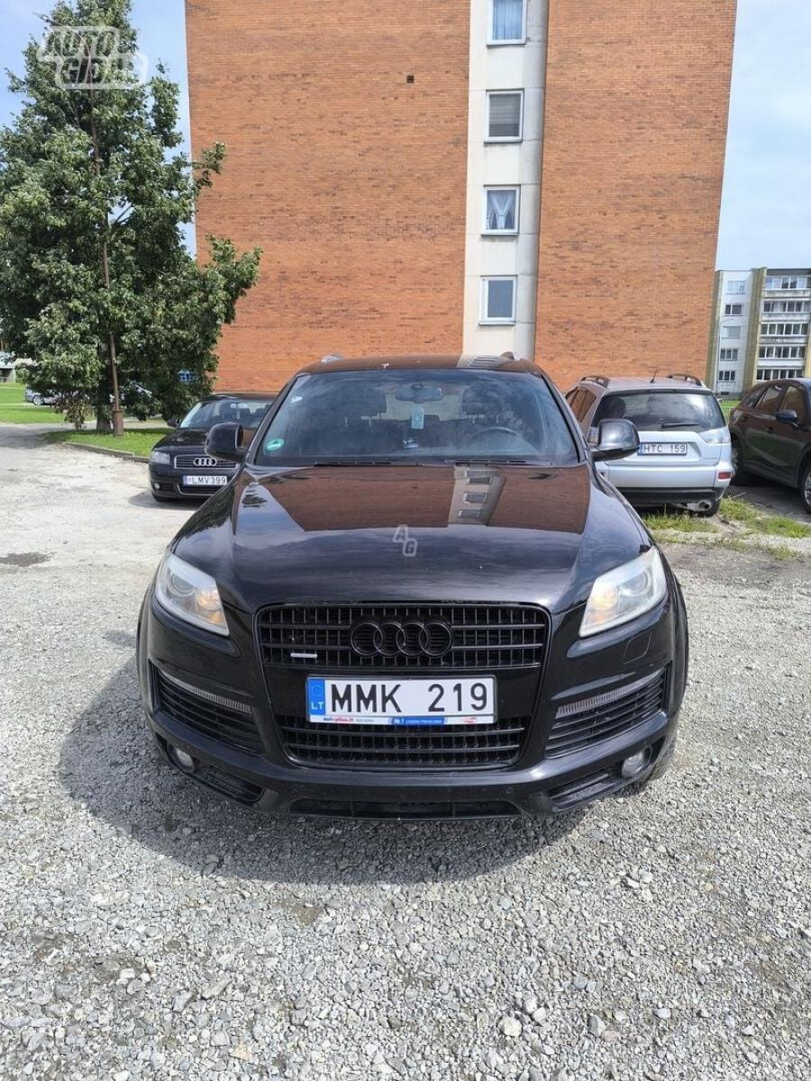 Black Audi Q7 2008 in Siauliai, with an engine capacity of 4.20 L and mileage of 271 thousand km for 8000 €, photo 4 on AUTOMOTO.COM.LV