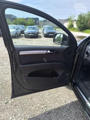 Black Audi Q7 2008 in Siauliai, with an engine capacity of 4.20 L and mileage of 271 thousand km for 8000 €, photo 9 on AUTOMOTO.COM.LV