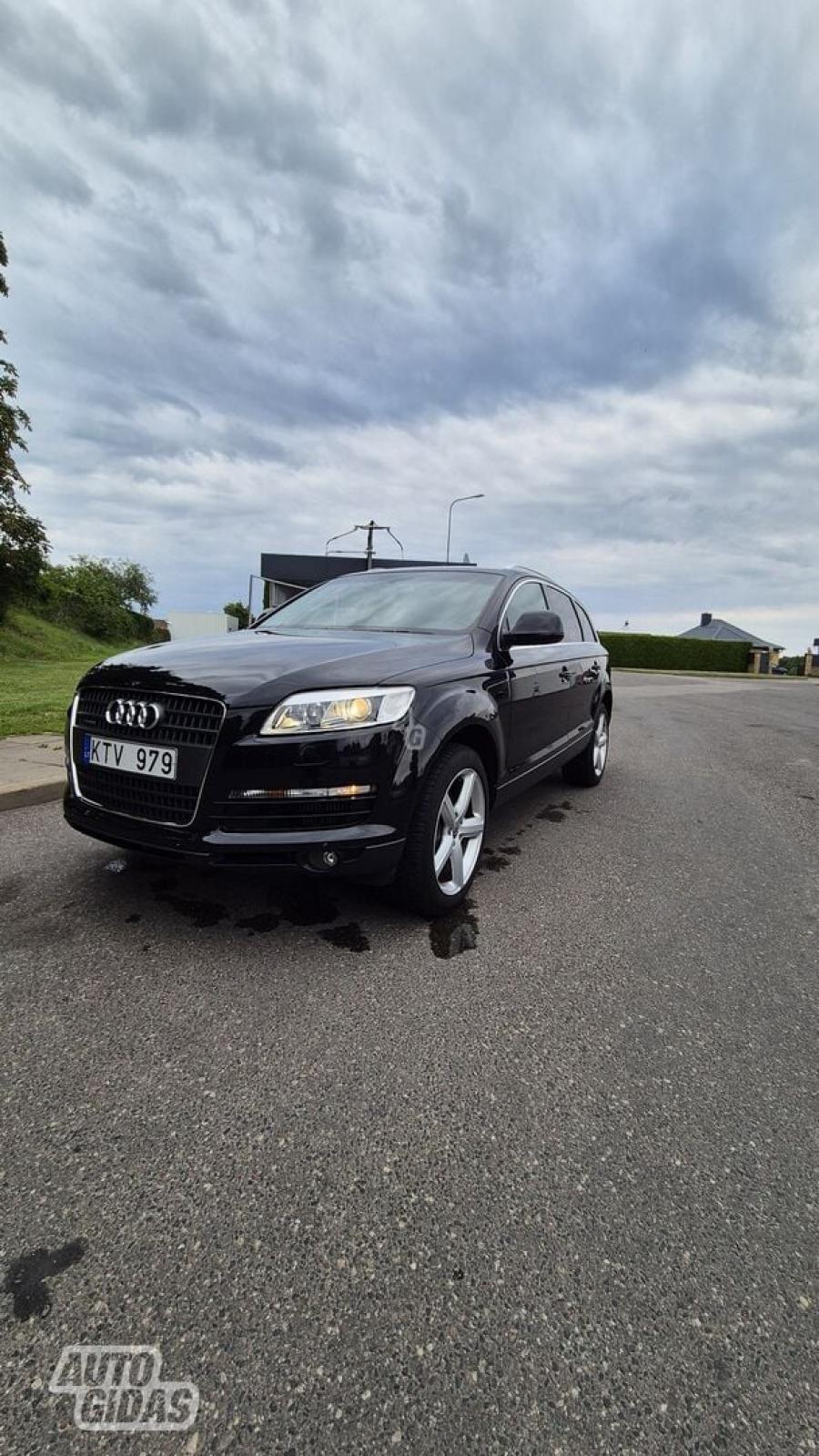 Black Audi Q7 2008 in Raseiniai, with an engine capacity of 3.00 L and mileage of 252 thousand km for 5100 €, photo 3 on AUTOMOTO.COM.LV