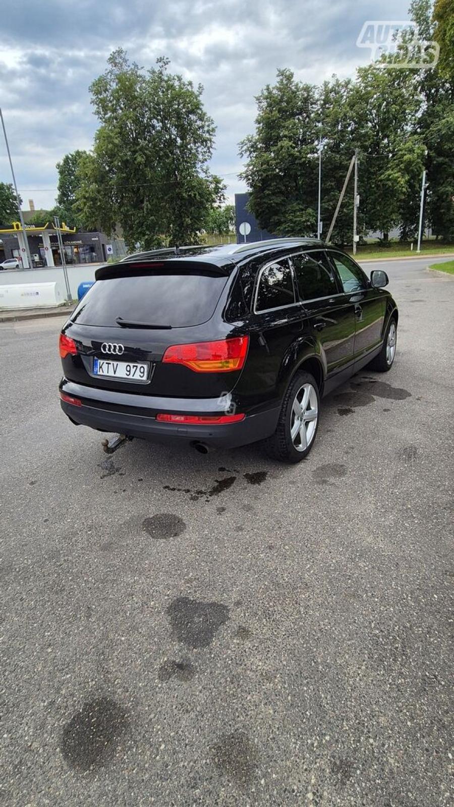 Black Audi Q7 2008 in Raseiniai, with an engine capacity of 3.00 L and mileage of 252 thousand km for 5100 €, photo 6 on AUTOMOTO.COM.LV
