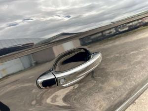 Black Audi Q7 2008 in Vilnius, with an engine capacity of 4.13 L and mileage of 276 thousand km for 6350 €, photo 16 on AUTOMOTO.COM.LV