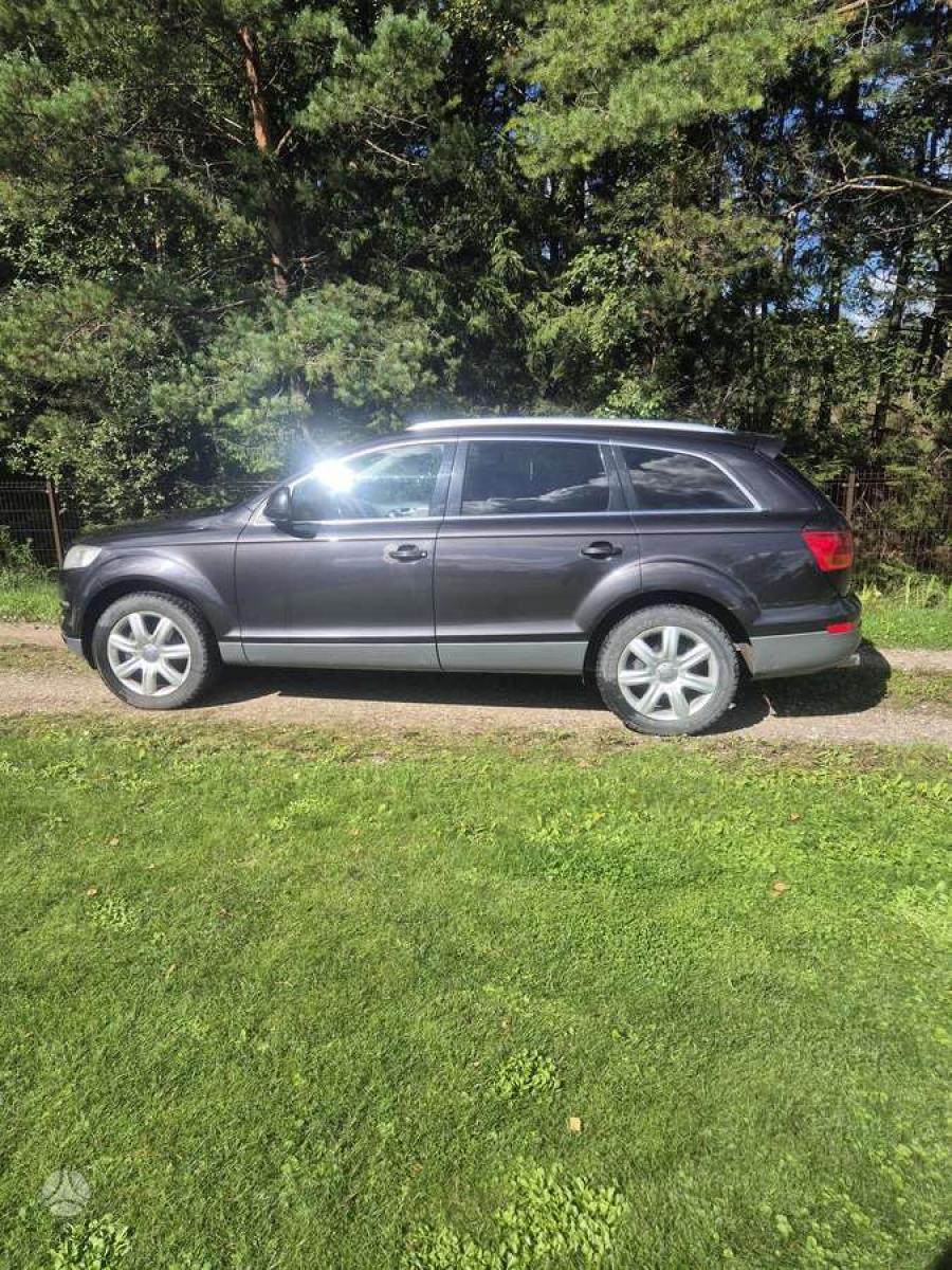 Melns Audi Q7 2008 Kretinga, ar dzinēja tilpumu 2.97 L un nobraukumu 311 tūkst. km par 4500 €, foto 4 vietnē AUTOMOTO.COM.LV