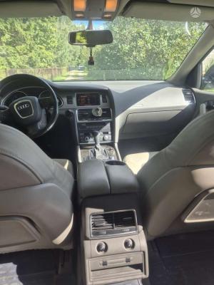 Melns Audi Q7 2008 Kretinga, ar dzinēja tilpumu 2.97 L un nobraukumu 311 tūkst. km par 4500 €, foto 6 vietnē AUTOMOTO.COM.LV