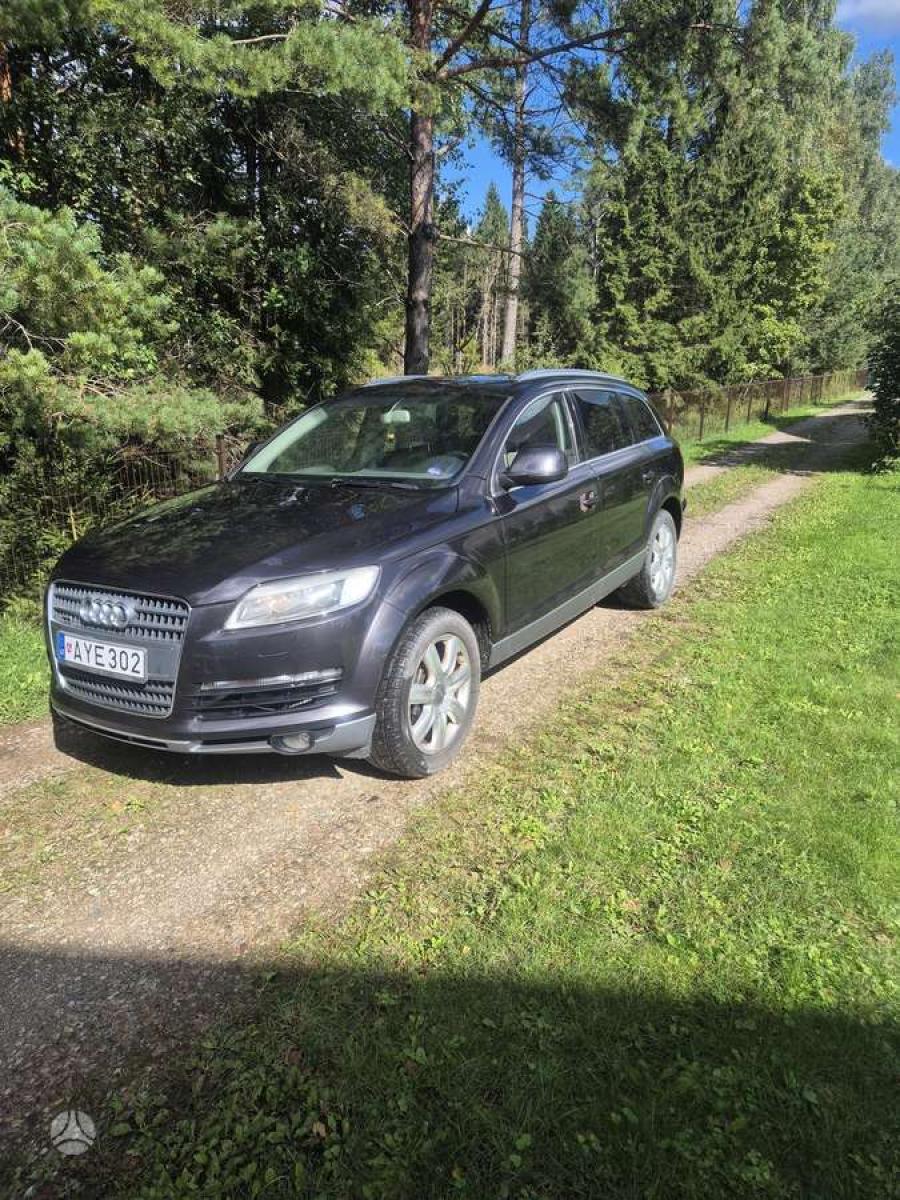 Melns Audi Q7 2008 Kretinga, ar dzinēja tilpumu 2.97 L un nobraukumu 311 tūkst. km par 4500 €, foto 7 vietnē AUTOMOTO.COM.LV