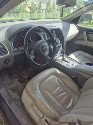 Melns Audi Q7 2008 Kretinga, ar dzinēja tilpumu 2.97 L un nobraukumu 311 tūkst. km par 4500 €, foto 10 vietnē AUTOMOTO.COM.LV