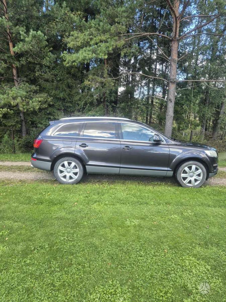 Melns Audi Q7 2008 Kretinga, ar dzinēja tilpumu 2.97 L un nobraukumu 311 tūkst. km par 4500 €, foto 16 vietnē AUTOMOTO.COM.LV