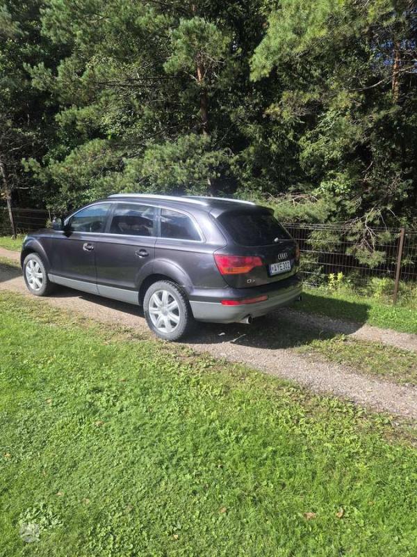 Melns Audi Q7 2008 Kretinga, ar dzinēja tilpumu 2.97 L un nobraukumu 311 tūkst. km par 4500 €, foto 3 vietnē AUTOMOTO.COM.LV