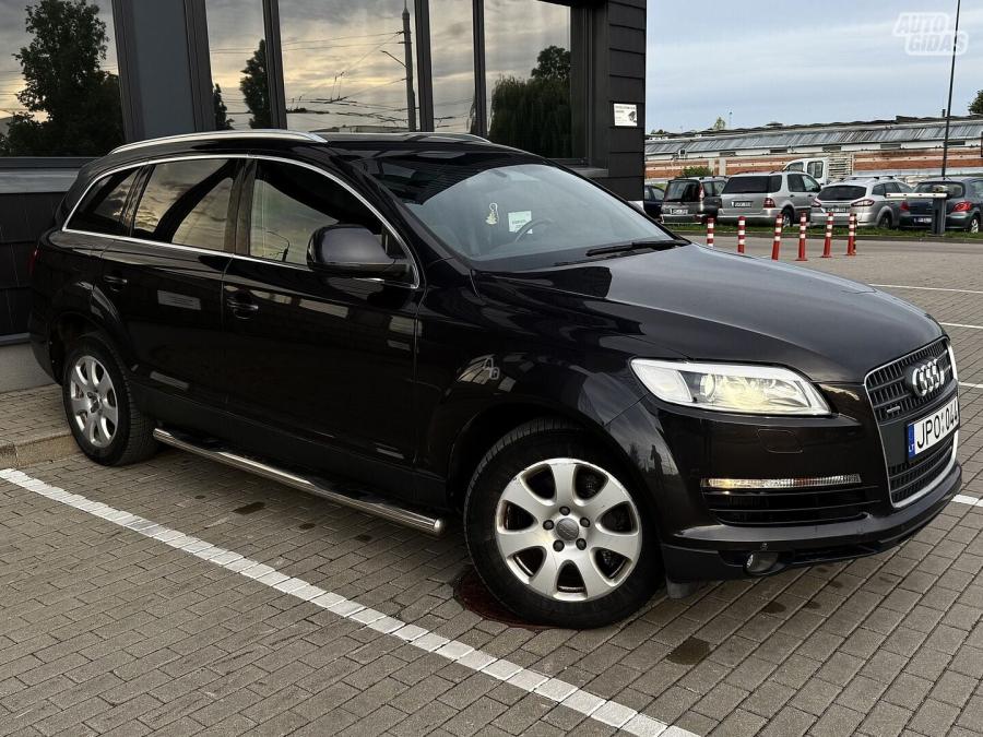 Black Audi Q7 2008 in Kaunas, with an engine capacity of 3.00 L and mileage of 350 thousand km for 4150 €, photo 5 on AUTOMOTO.COM.LV