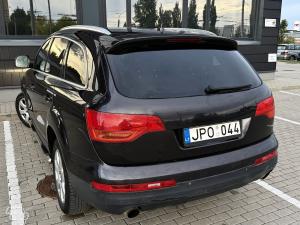 Black Audi Q7 2008 in Kaunas, with an engine capacity of 3.00 L and mileage of 350 thousand km for 4150 €, photo 7 on AUTOMOTO.COM.LV