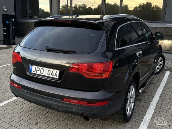 Ауди Ку 7 2008 в Каунас на AUTOMOTO.COM.LV Черный Ауди Ку 7 2008 в Каунас, объемом двигателя 3.00 л и пробегом 350 тыс. км за 4150 €, фото 10 на AUTOMOTO.COM.LV