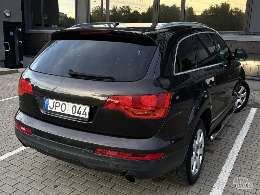 Black Audi Q7 2008 in Kaunas, with an engine capacity of 3.00 L and mileage of 350 thousand km for 4150 €, photo 10 on AUTOMOTO.COM.LV