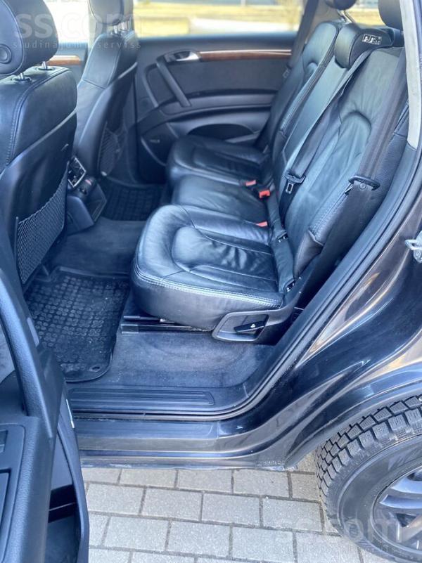 Melns Audi Q7 2008 Rīga, ar dzinēja tilpumu 3.00 L un nobraukumu 376 tūkst. km par 4800 €, foto 11 vietnē AUTOMOTO.COM.LV
