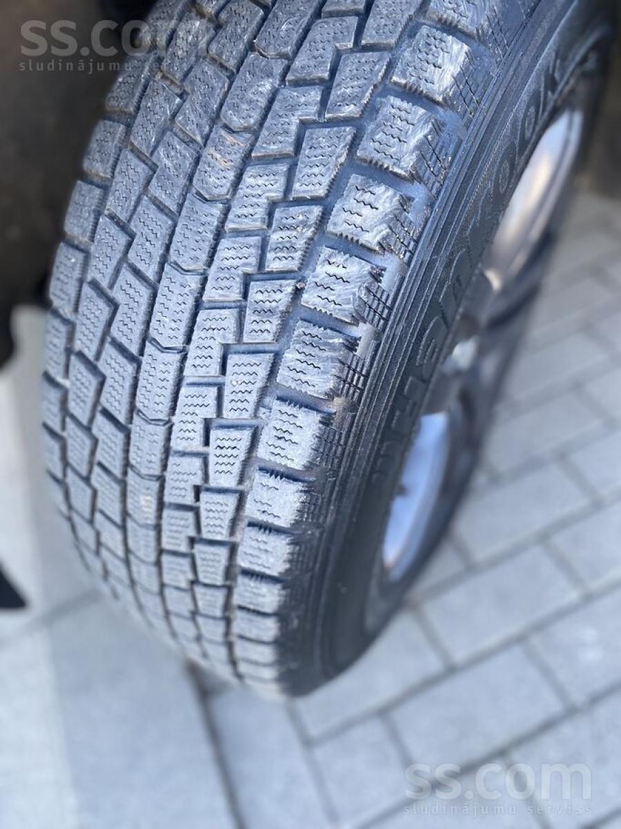 Black Audi Q7 2008 in Riga, with an engine capacity of 3.00 L and mileage of 376 thousand km for 4800 €, photo 13 on AUTOMOTO.COM.LV