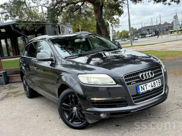 Audi Q7 2008 Rīga vietnē Melns Audi Q7 2008 Rīga, ar dzinēja tilpumu 3.00 L un nobraukumu 410 tūkst. km par 4490 €, foto 5 vietnē AUTOMOTO.COM.LV