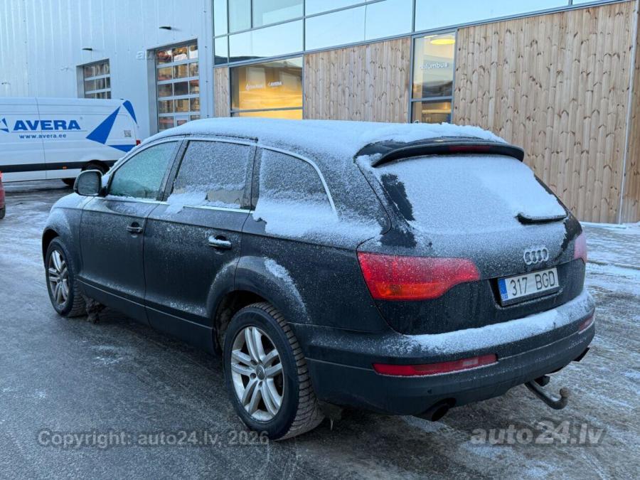 Melns Audi Q7 2009 Tartu, ar dzinēja tilpumu 3.00 L un nobraukumu 0 tūkst. km par 2800 €, foto 6 vietnē AUTOMOTO.COM.LV