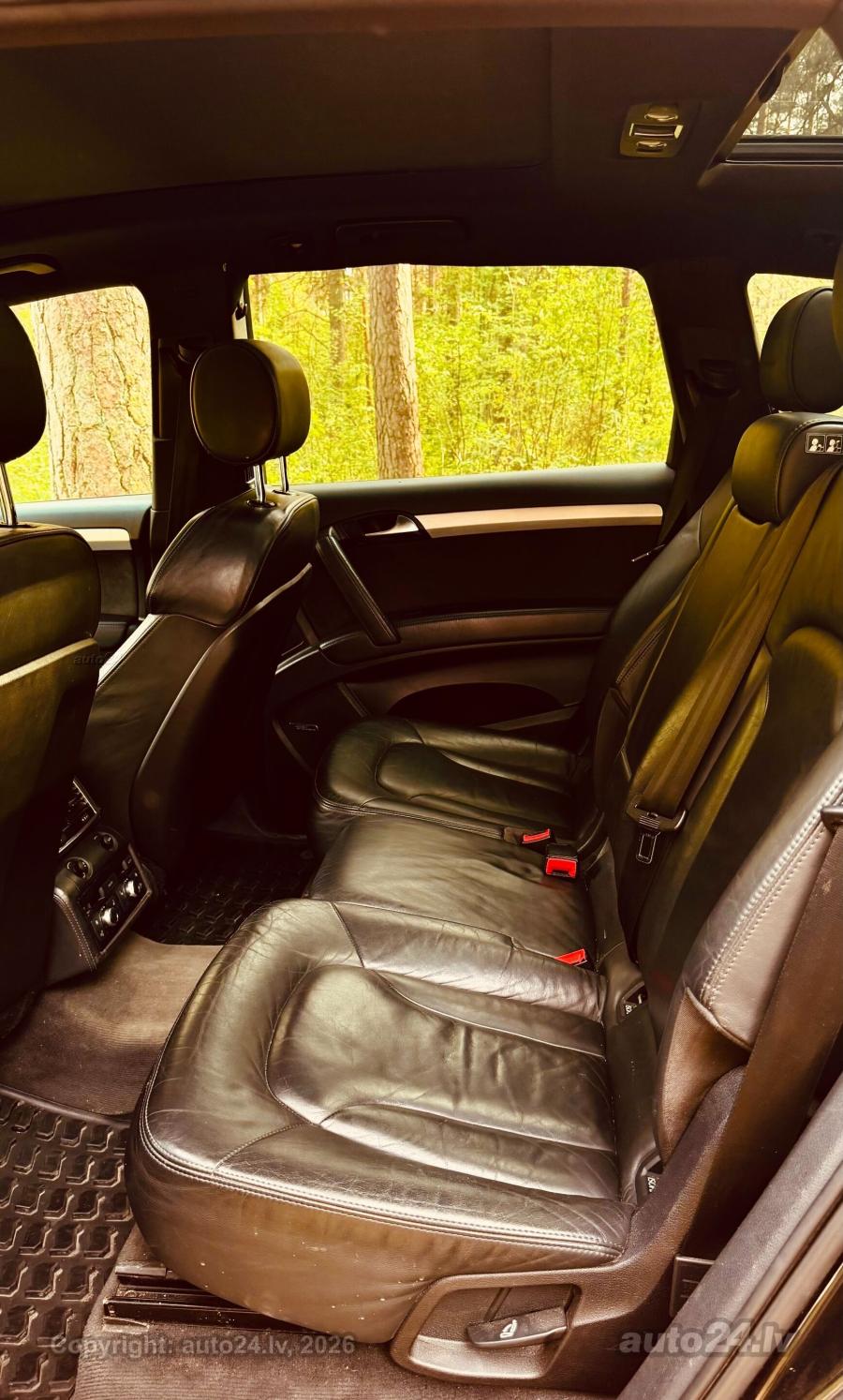 Черный Ауди Ку 7 2009 в Рига, объемом двигателя 4.20 л и пробегом 368 тыс. км за 5190 €, фото 11 на AUTOMOTO.COM.LV