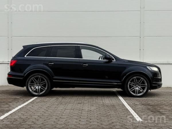 Black Audi Q7 2009 in Riga, with an engine capacity of 3.00 L and mileage of 0 thousand km for 11290 €, photo 10 on AUTOMOTO.COM.LV