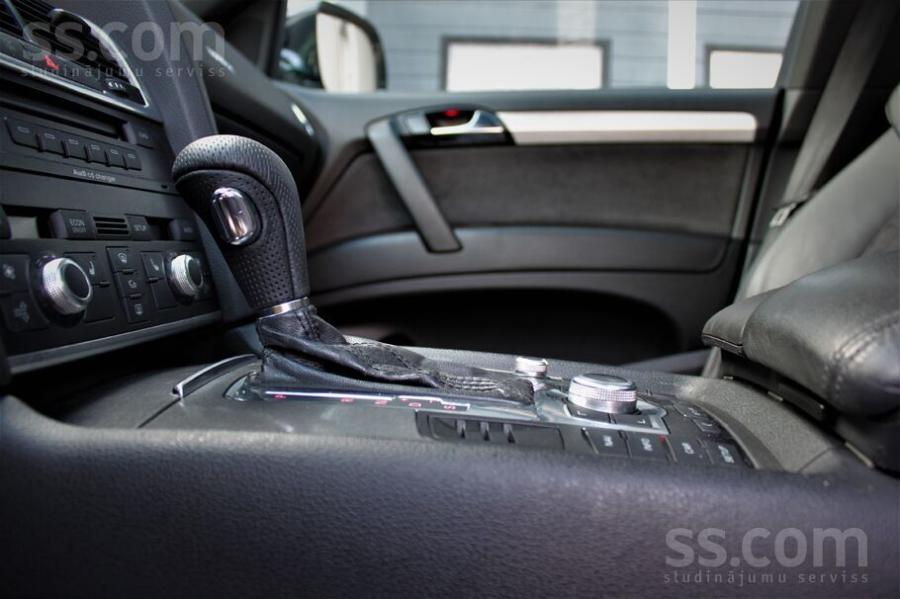 Melns Audi Q7 2009 Rīga, ar dzinēja tilpumu 3.00 L un nobraukumu 0 tūkst. km par 8490 €, foto 25 vietnē AUTOMOTO.COM.LV