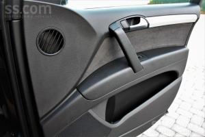 Melns Audi Q7 2009 Rīga, ar dzinēja tilpumu 3.00 L un nobraukumu 0 tūkst. km par 8490 €, foto 31 vietnē AUTOMOTO.COM.LV