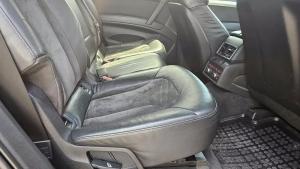 Black Audi Q7 2009 in Riga, with an engine capacity of 3.00 L and mileage of 339 thousand km for 7950 €, photo 27 on AUTOMOTO.COM.LV