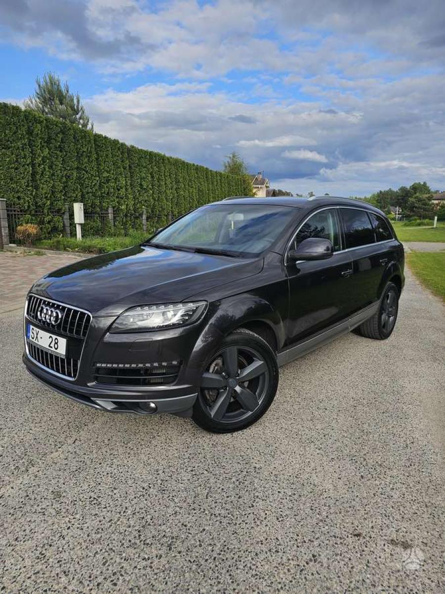 Melns Audi Q7 2009 Rīga, ar dzinēja tilpumu 2.97 L un nobraukumu 246 tūkst. km par 8300 €, foto 1 vietnē AUTOMOTO.COM.LV