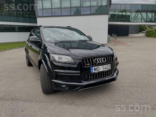 Melns Audi Q7 2009 Daugavpils, ar dzinēja tilpumu 3.00 L un nobraukumu 330 tūkst. km par 10500 €, foto 2 vietnē AUTOMOTO.COM.LV