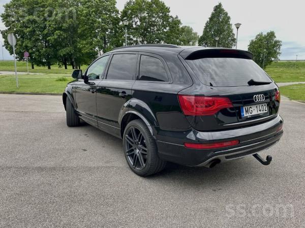 Melns Audi Q7 2009 Daugavpils, ar dzinēja tilpumu 3.00 L un nobraukumu 330 tūkst. km par 10500 €, foto 4 vietnē AUTOMOTO.COM.LV