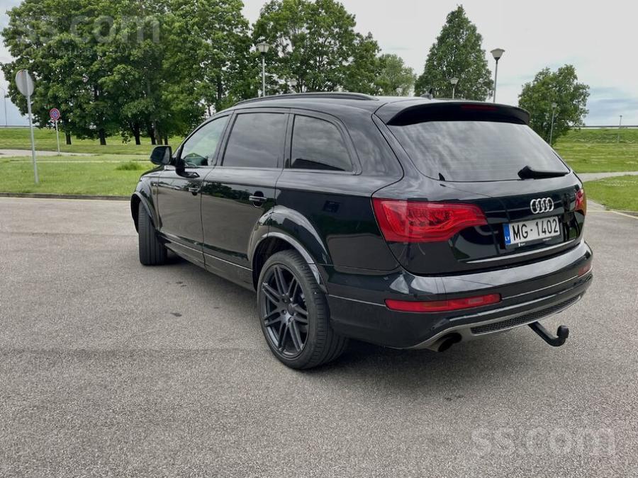 Melns Audi Q7 2009 Daugavpils, ar dzinēja tilpumu 3.00 L un nobraukumu 330 tūkst. km par 10500 €, foto 5 vietnē AUTOMOTO.COM.LV