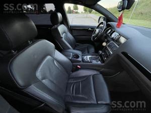 Melns Audi Q7 2009 Daugavpils, ar dzinēja tilpumu 3.00 L un nobraukumu 330 tūkst. km par 10500 €, foto 9 vietnē AUTOMOTO.COM.LV