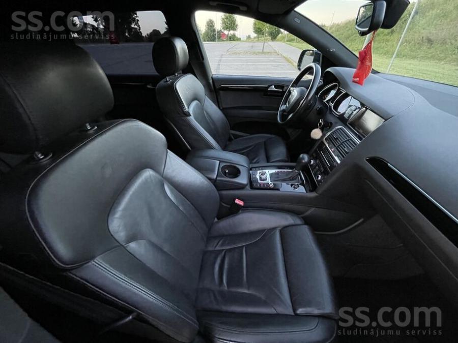 Melns Audi Q7 2009 Daugavpils, ar dzinēja tilpumu 3.00 L un nobraukumu 330 tūkst. km par 10500 €, foto 9 vietnē AUTOMOTO.COM.LV