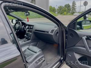 Melns Audi Q7 2009 Daugavpils, ar dzinēja tilpumu 3.00 L un nobraukumu 330 tūkst. km par 10500 €, foto 22 vietnē AUTOMOTO.COM.LV