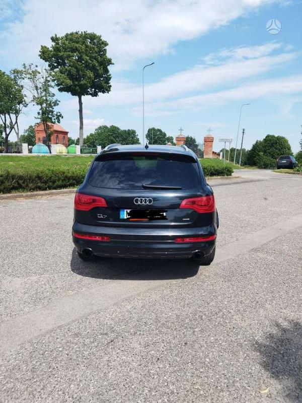 Melns Audi Q7 2009 Raseiniai, ar dzinēja tilpumu 2.97 L un nobraukumu 380 tūkst. km par 5900 €, foto 1 vietnē AUTOMOTO.COM.LV
