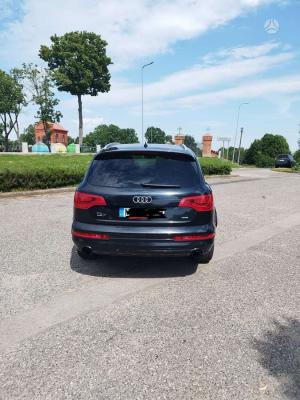 Black Audi Q7 2009 in Raseiniai, with an engine capacity of 2.97 L and mileage of 380 thousand km for 5900 €, photo  on AUTOMOTO.COM.LV