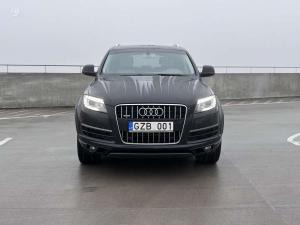 Black Audi Q7 2010 in Vilnius, with an engine capacity of 2.97 L and mileage of 277 thousand km for 9850 €, photo 3 on AUTOMOTO.COM.LV
