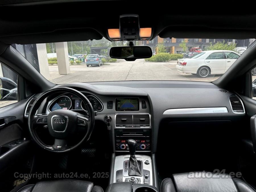Black Audi Q7 2010 in Tartu, with an engine capacity of 3.00 L and mileage of 331 thousand km for 10999 €, photo 13 on AUTOMOTO.COM.LV
