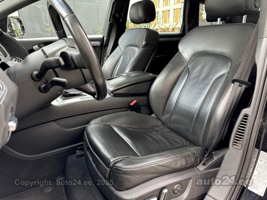 Black Audi Q7 2010 in Tartu, with an engine capacity of 3.00 L and mileage of 331 thousand km for 10999 €, photo 15 on AUTOMOTO.COM.LV