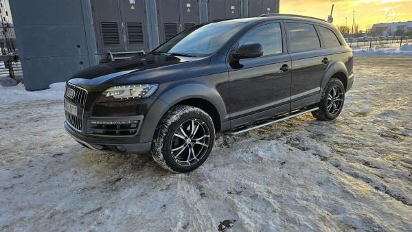 Black Audi Q7 2010 in Klaipeda, with an engine capacity of 4.13 L and mileage of 260 thousand km for 11700 €, photo 3 on AUTOMOTO.COM.LV
