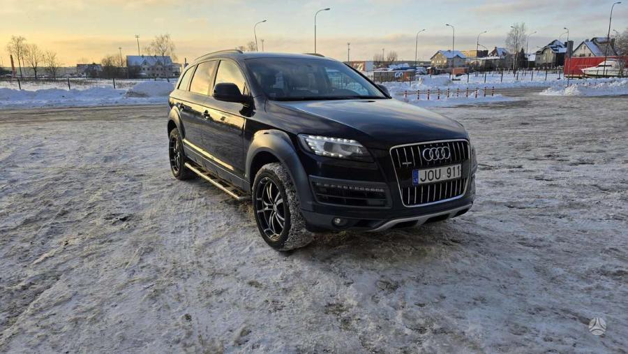 Black Audi Q7 2010 in Klaipeda, with an engine capacity of 4.13 L and mileage of 260 thousand km for 11700 €, photo 4 on AUTOMOTO.COM.LV