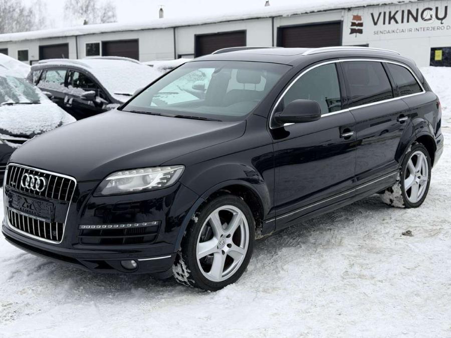 Black Audi Q7 2010 in Utena, with an engine capacity of 2.97 L and mileage of 290 thousand km for 8590 €, photo 5 on AUTOMOTO.COM.LV