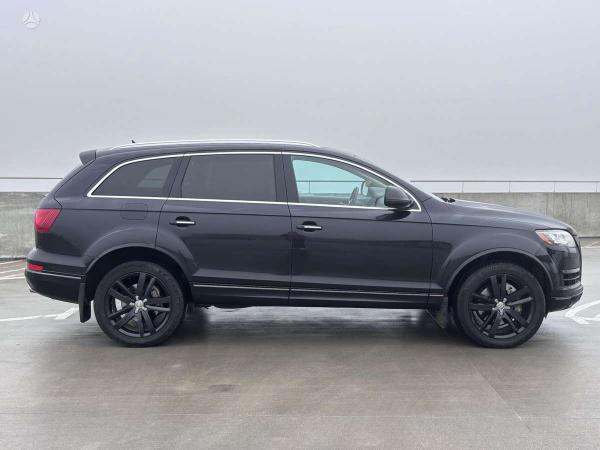 Melns Audi Q7 2010 Viļņa, ar dzinēja tilpumu 2.97 L un nobraukumu 277 tūkst. km par 9850 €, foto 5 vietnē AUTOMOTO.COM.LV