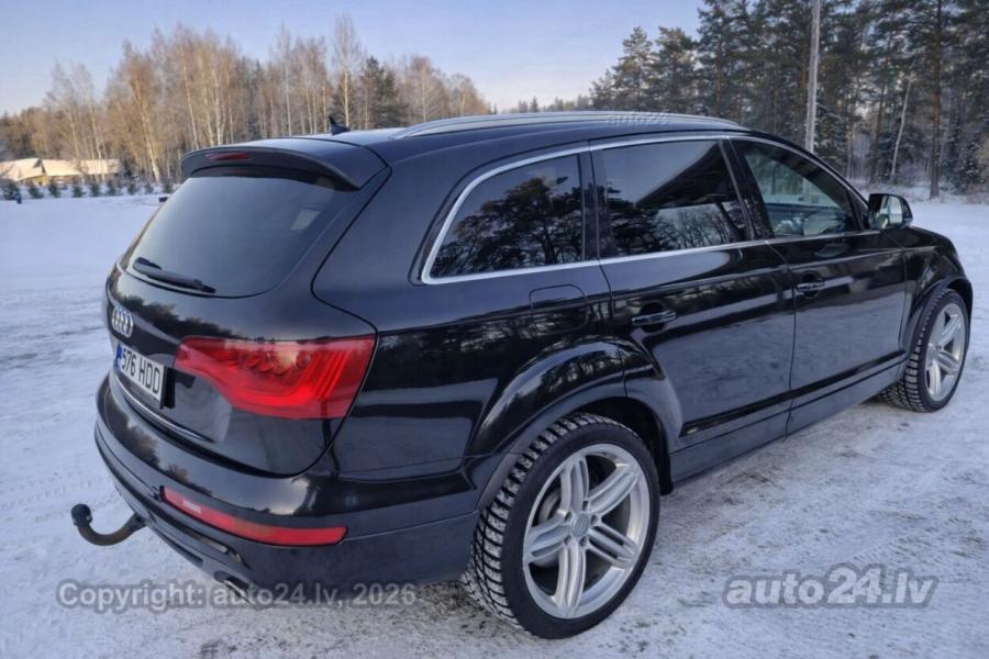 Melns Audi Q7 2010 Tallina, ar dzinēja tilpumu 4.10 L un nobraukumu 312 tūkst. km par 16500 €, foto 3 vietnē AUTOMOTO.COM.LV