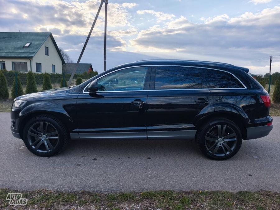 Black Audi Q7 2010 in Druskininkai, with an engine capacity of 3.00 L and mileage of 276 thousand km for 9200 €, photo 8 on AUTOMOTO.COM.LV