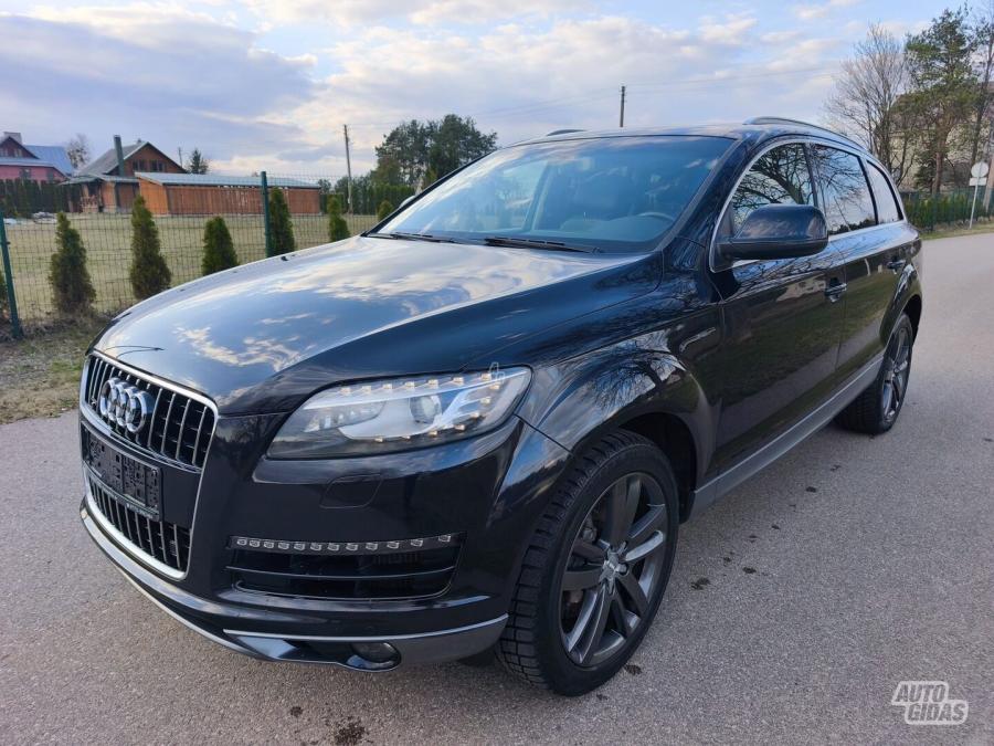 Black Audi Q7 2010 in Druskininkai, with an engine capacity of 3.00 L and mileage of 276 thousand km for 9200 €, photo 30 on AUTOMOTO.COM.LV