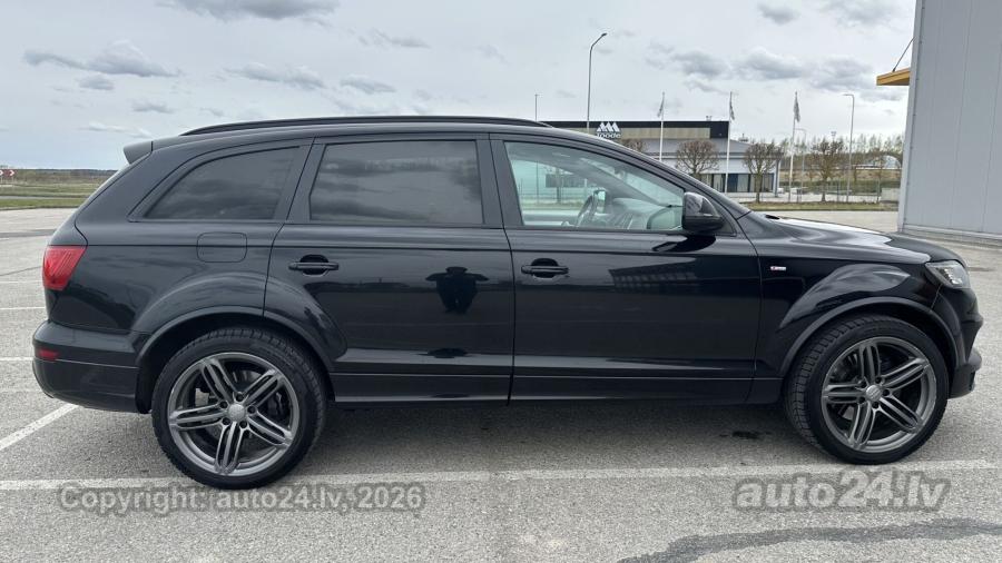 Black Audi Q7 2010 in Tartu, with an engine capacity of 3.00 L and mileage of 354 thousand km for 10999 €, photo 5 on AUTOMOTO.COM.LV