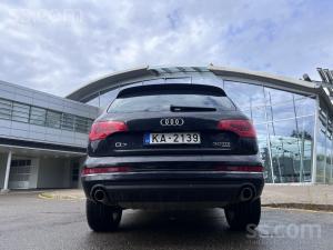 Melns Audi Q7 2010 Rīga, ar dzinēja tilpumu 3.00 L un nobraukumu 213 tūkst. km par 10900 €, foto 4 vietnē AUTOMOTO.COM.LV
