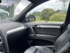 Melns Audi Q7 2010 Rīga, ar dzinēja tilpumu 3.00 L un nobraukumu 213 tūkst. km par 10900 €, foto 9 vietnē AUTOMOTO.COM.LV