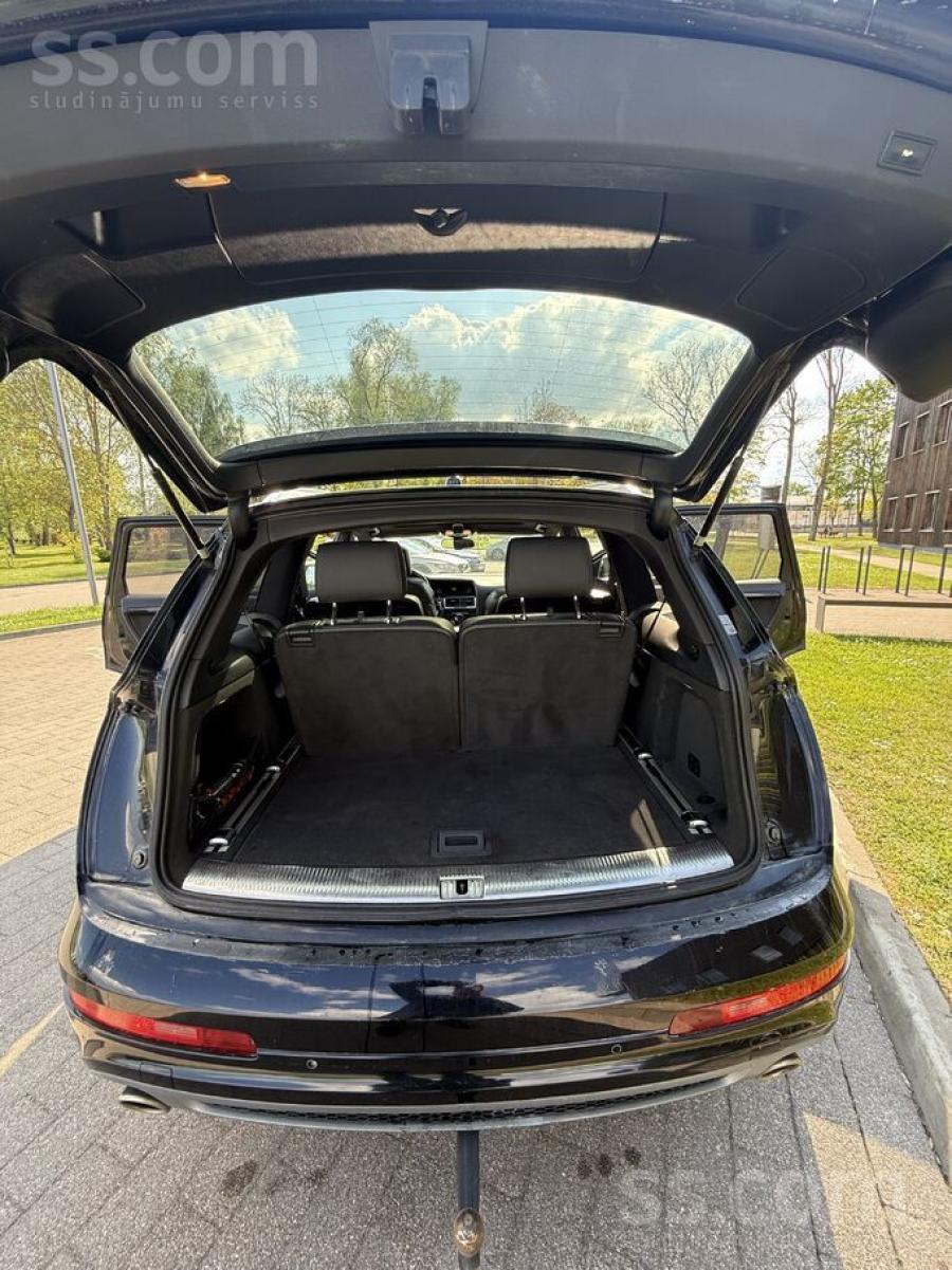 Melns Audi Q7 2010 Dobele, ar dzinēja tilpumu 4.20 L un nobraukumu 342 tūkst. km par 9850 €, foto 19 vietnē AUTOMOTO.COM.LV