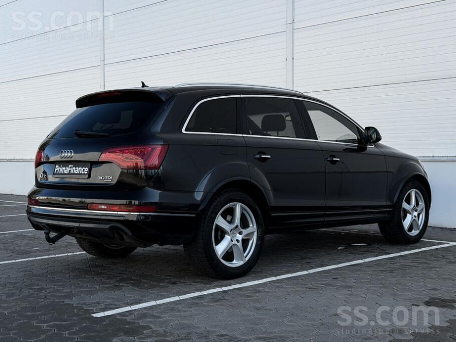 Melns Audi Q7 2010 Rīga, ar dzinēja tilpumu 3.00 L un nobraukumu 328 tūkst. km par 10990 €, foto 3 vietnē AUTOMOTO.COM.LV