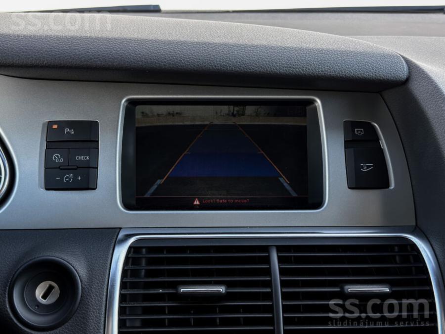 Melns Audi Q7 2010 Rīga, ar dzinēja tilpumu 3.00 L un nobraukumu 328 tūkst. km par 10990 €, foto 29 vietnē AUTOMOTO.COM.LV